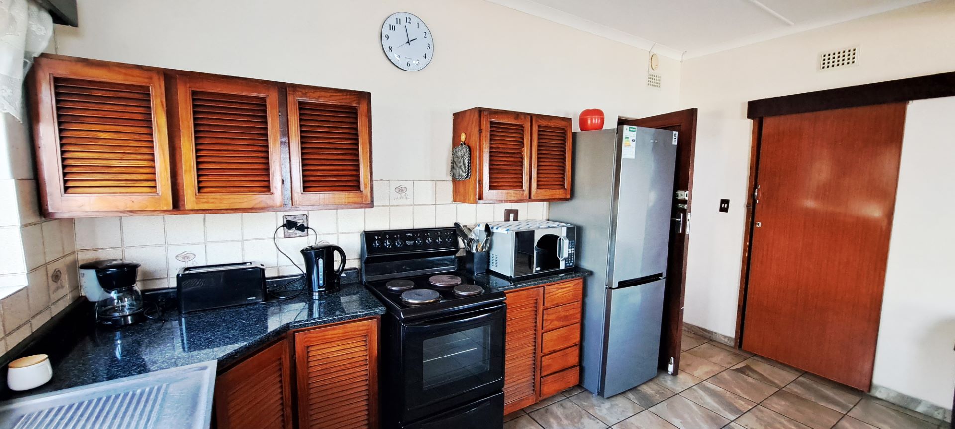 Main House @ Hubbly Bubbly - Hubbly Bubbly Ramsgate Self Catering ...